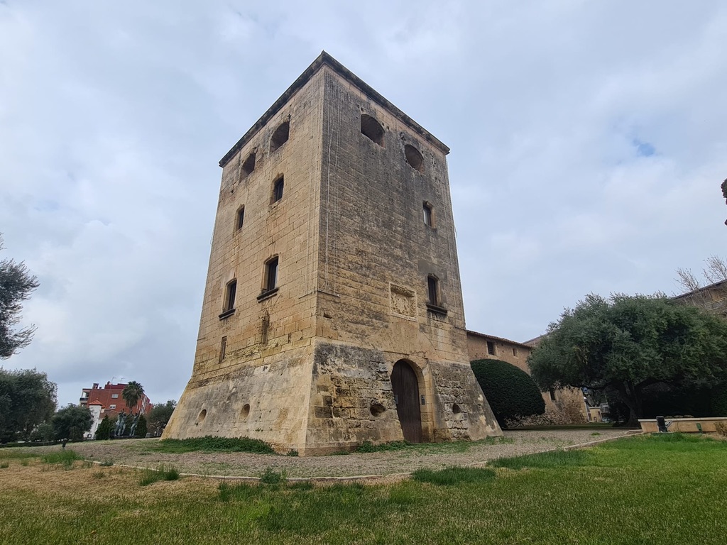 10 reasons why to visit Salou by Besides the Obvious