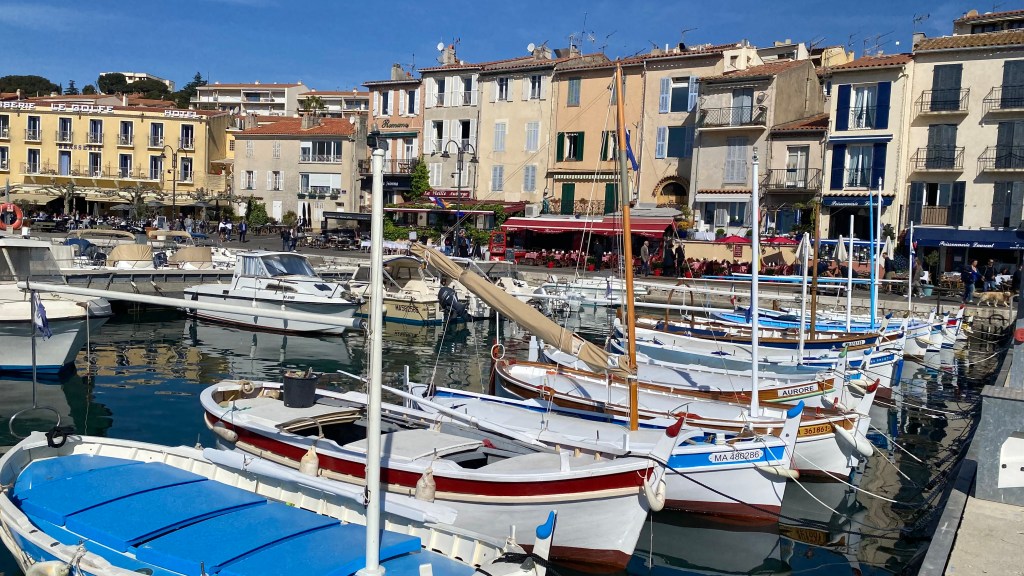 Exploring the Seaside Town of Cassis on the French Riviera