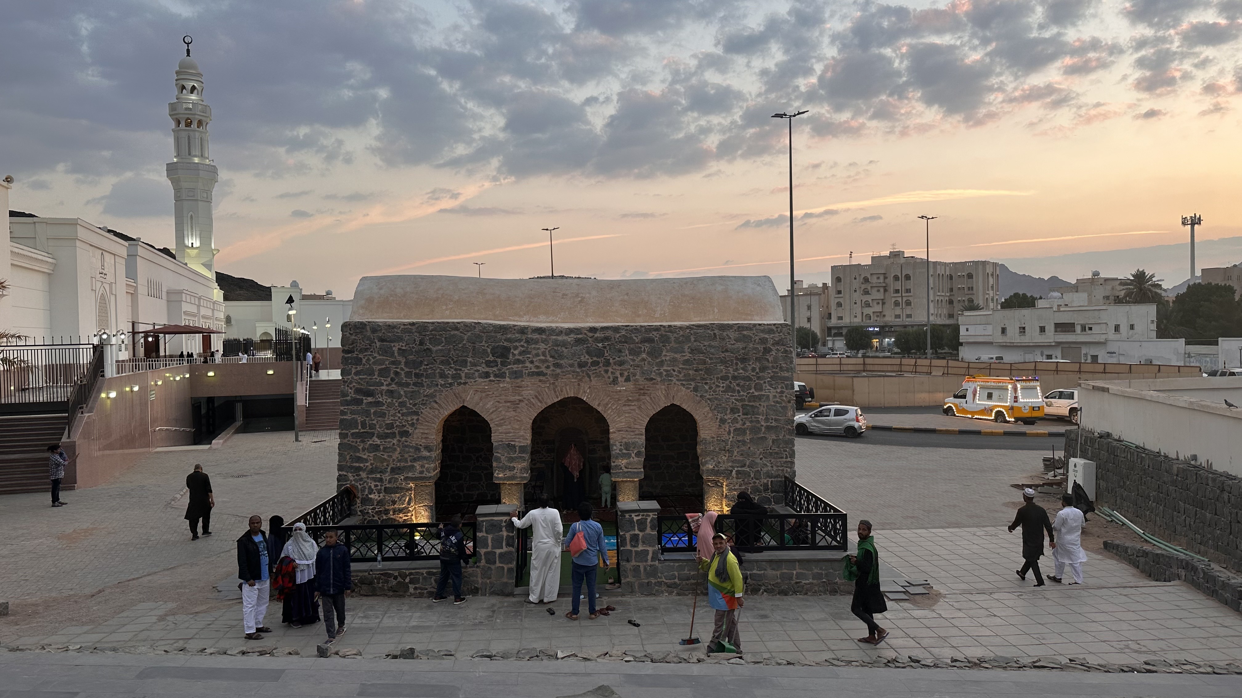 Visit Medina as a Non-Muslim