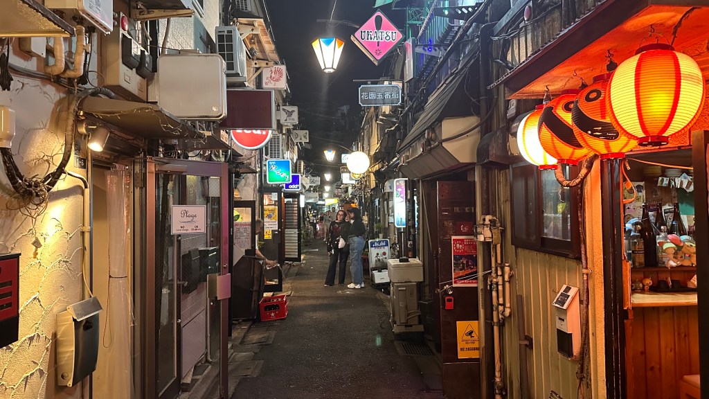 Golden Gai, Shinjuku - Not a Hidden Gem Anymore - Besides the Obvious